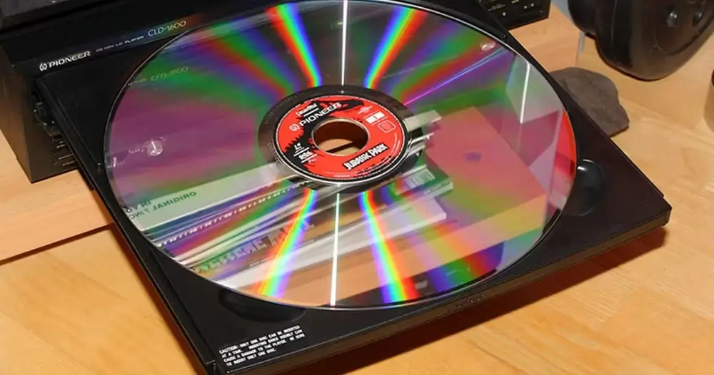 LaserDisc – gigantyczna płyta, która jest pradziadkiem Blu-ray ...